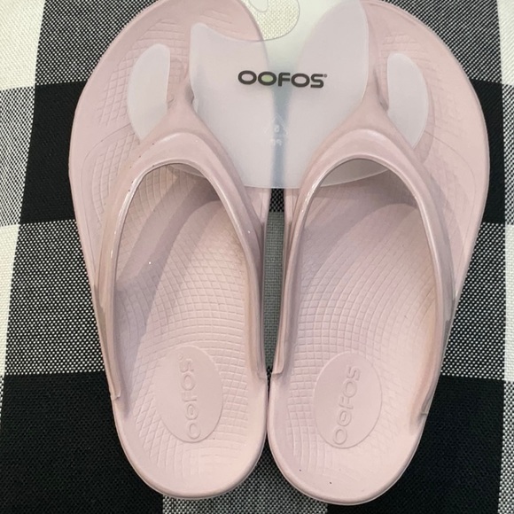 OOFOS | Shoes | New Oofos Slippers | Poshmark